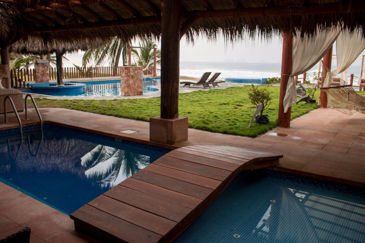 Punta Blanca Zihuatanejo | Hotel & Villas en Ixtapa Zihuatanejo