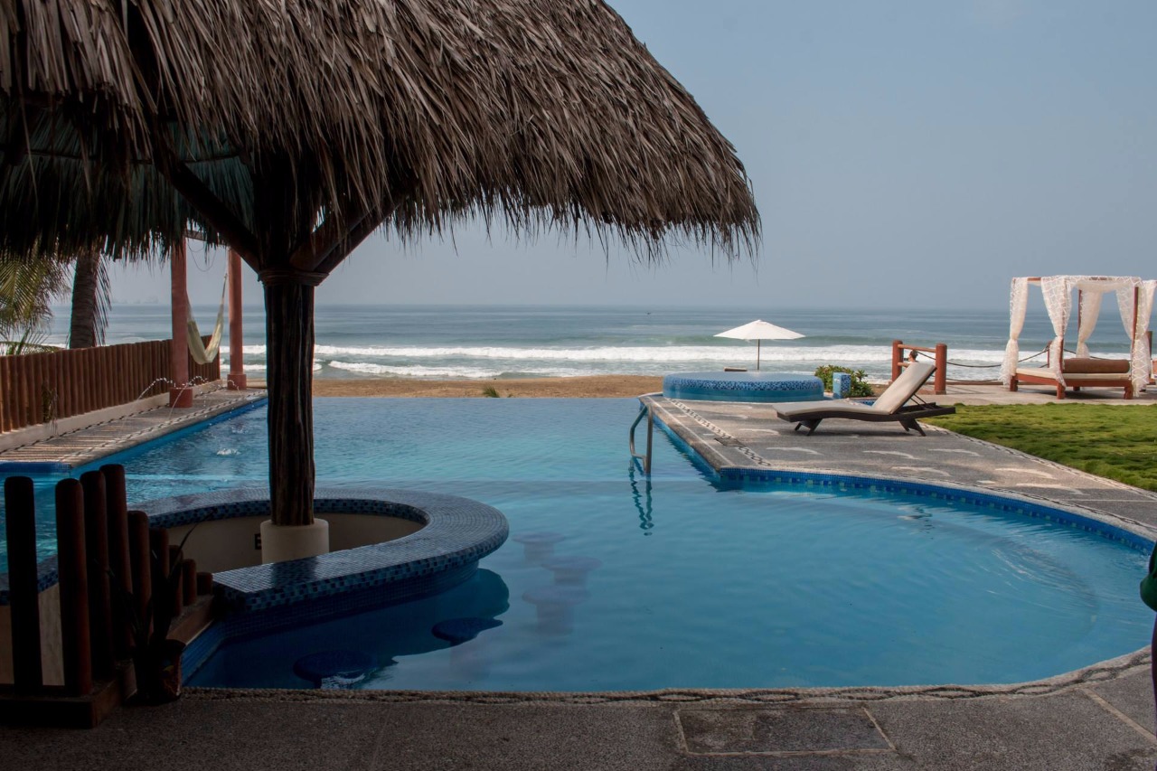 Punta Blanca Zihuatanejo | Hotel & Villas en Ixtapa Zihuatanejo
